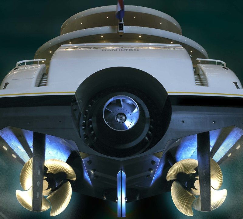 Yacht ECSTASEA, Feadship | CHARTERWORLD Luxury Superyacht Charters